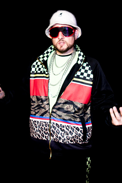 ABOUT - The Deloreans